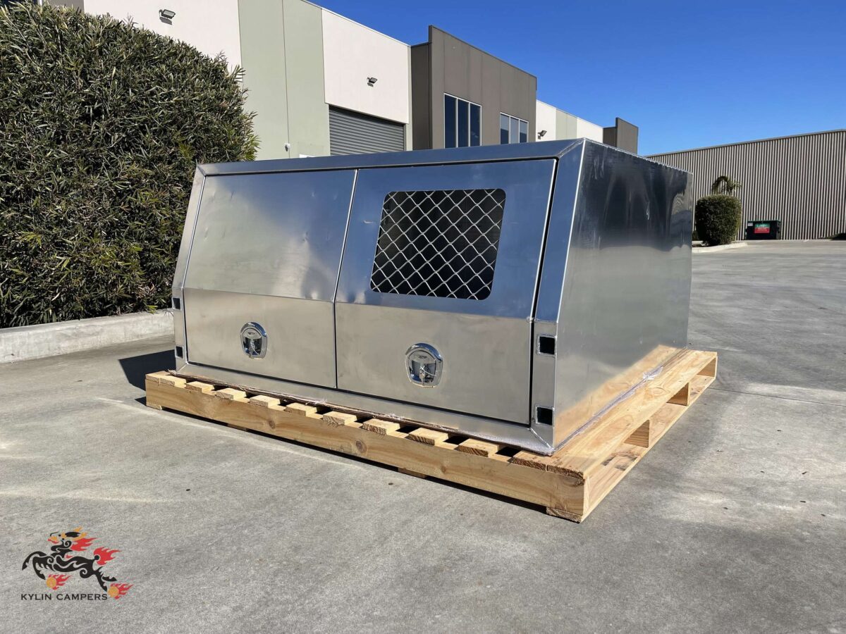 1650L Dual Cab Flat Alloy Jack off Canopy with 1 dog box -Kylin Campers