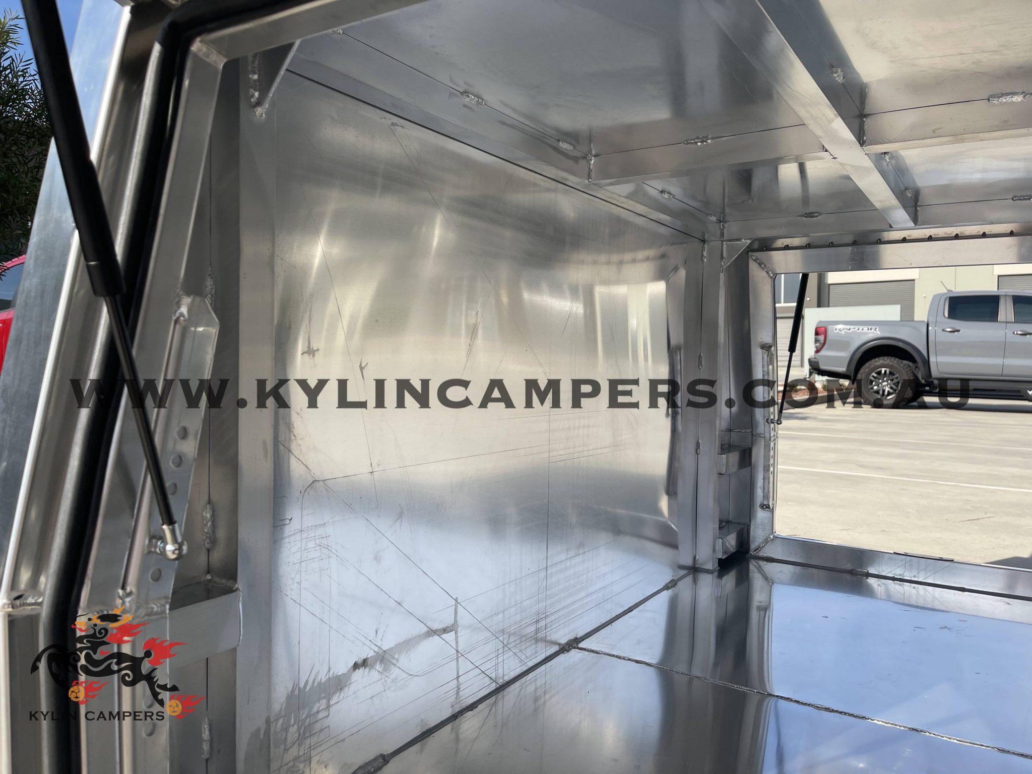 1650mm Long Flat Jack off Canopy, Aluminium Ute CanopyKylin Campers