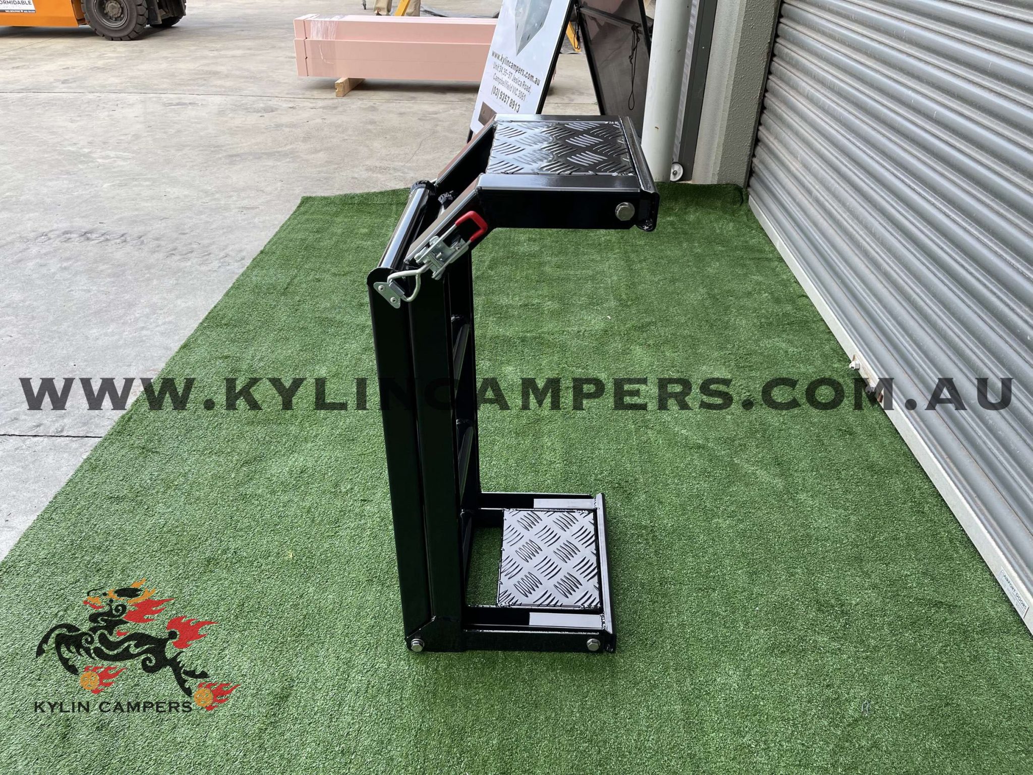 Adjustable Black Alloy Ladder for Ute Canopy -Kylin Campers