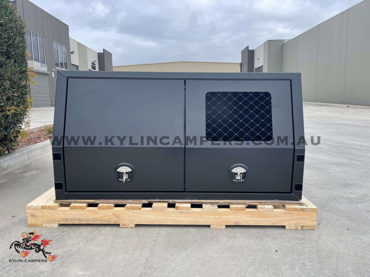 1650L Dual Cab Black Alloy Jack off Canopy with 1 dog box -Kylin Campers