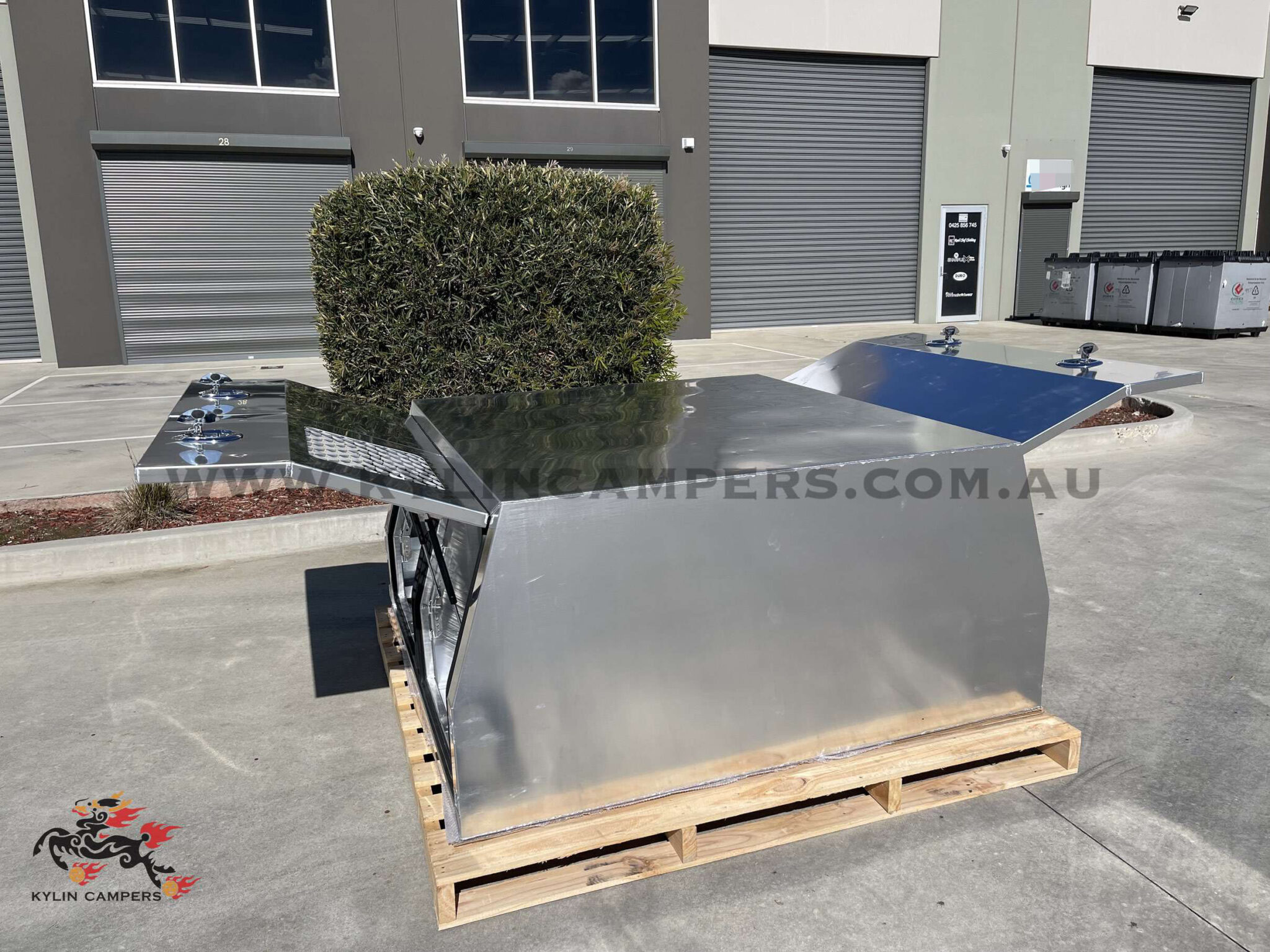 1650L Dual Cab Flat Alloy Jack off Canopy with 1 dog box -Kylin Campers