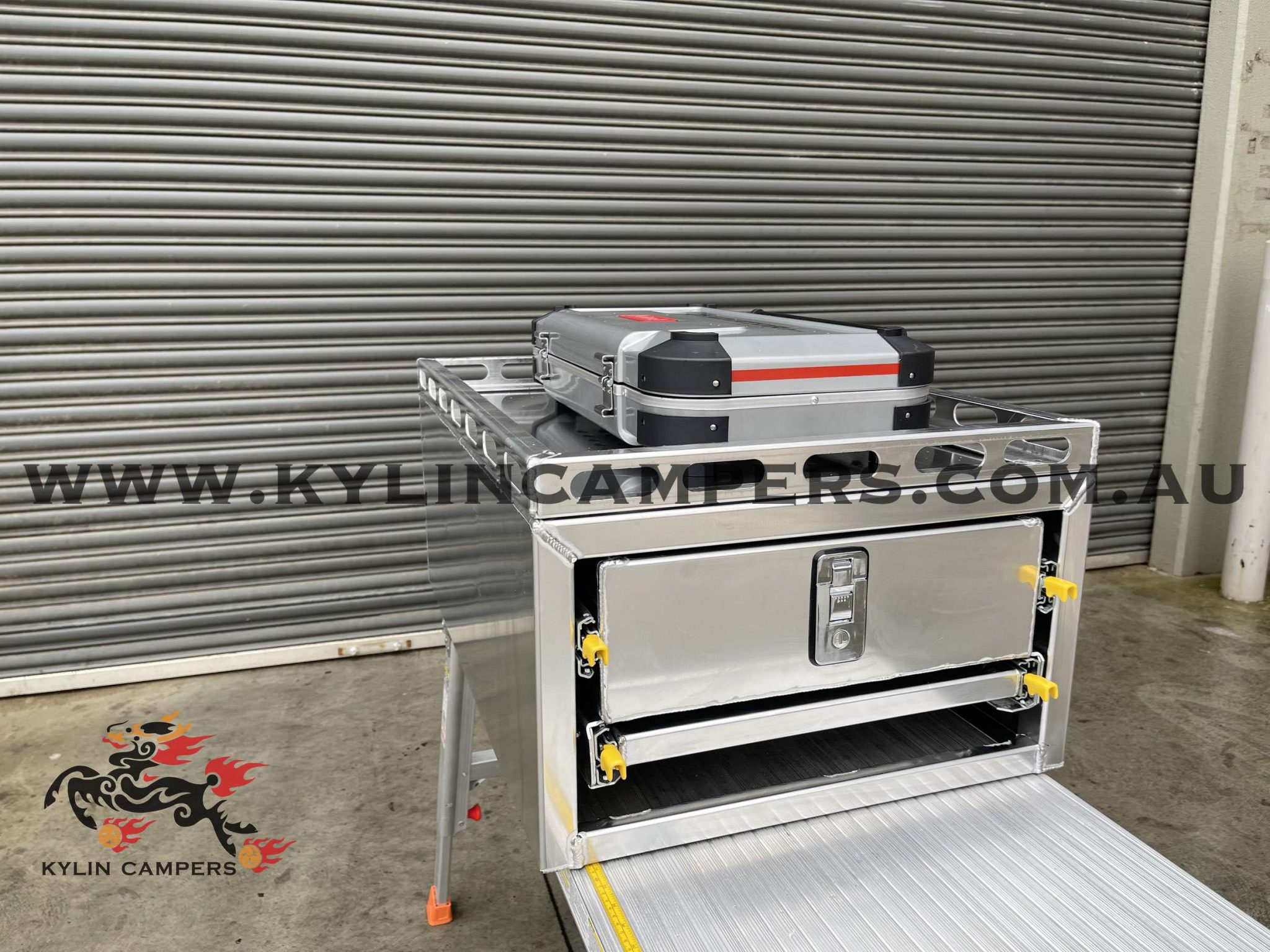 Aluminium Ute Canopy Drawer - 550mm wide single drawer with tableKylin ...